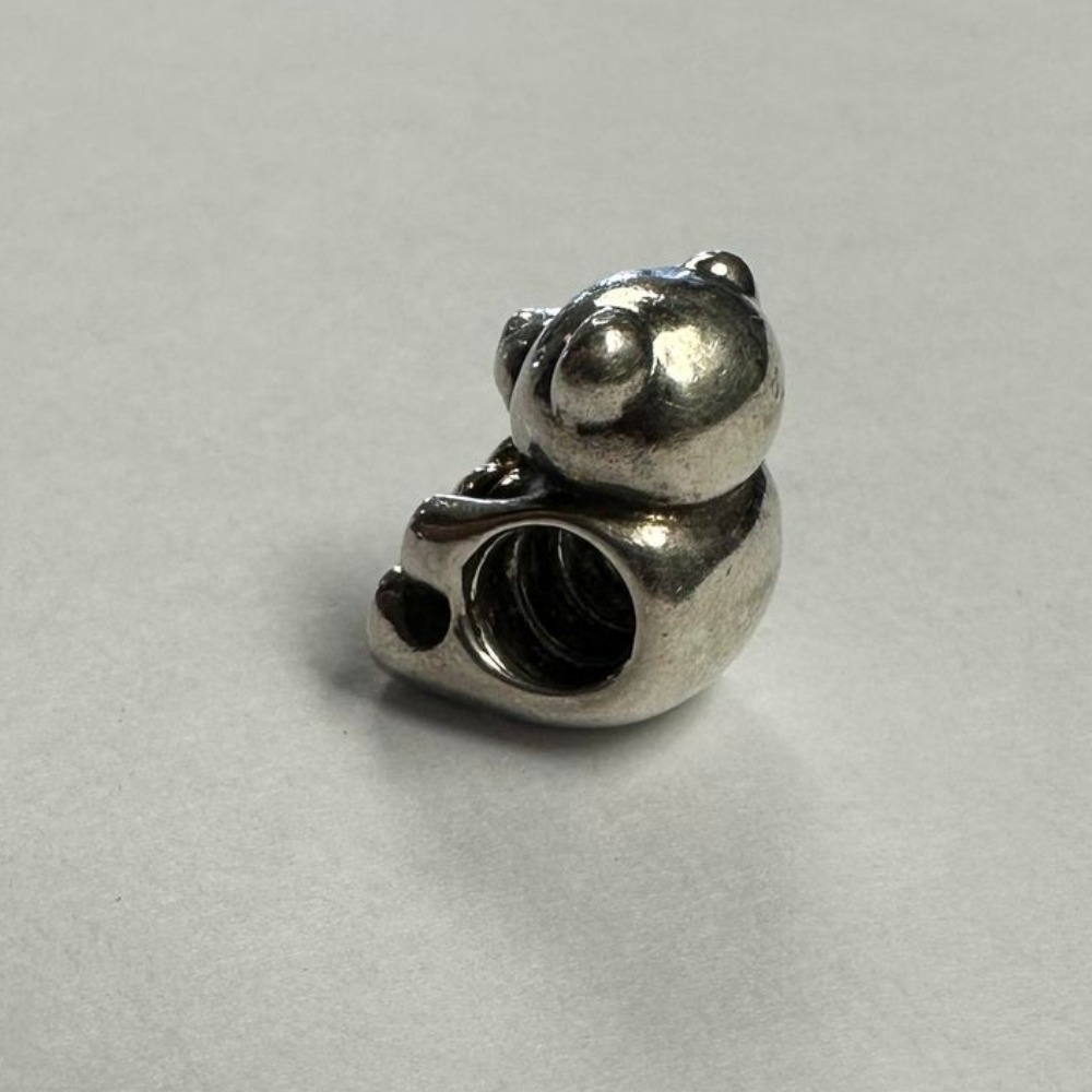 Pre-owned Pandora Teddy Bear Charm with A Heart - Own4Less